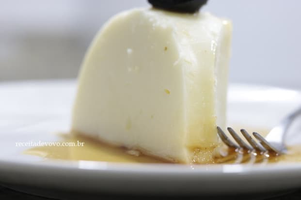 Receita de Manjar Simples - Receita de Vovó